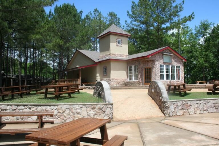 Kick Back Ranch Photo Gallery | Scenic Views & Event Highlights