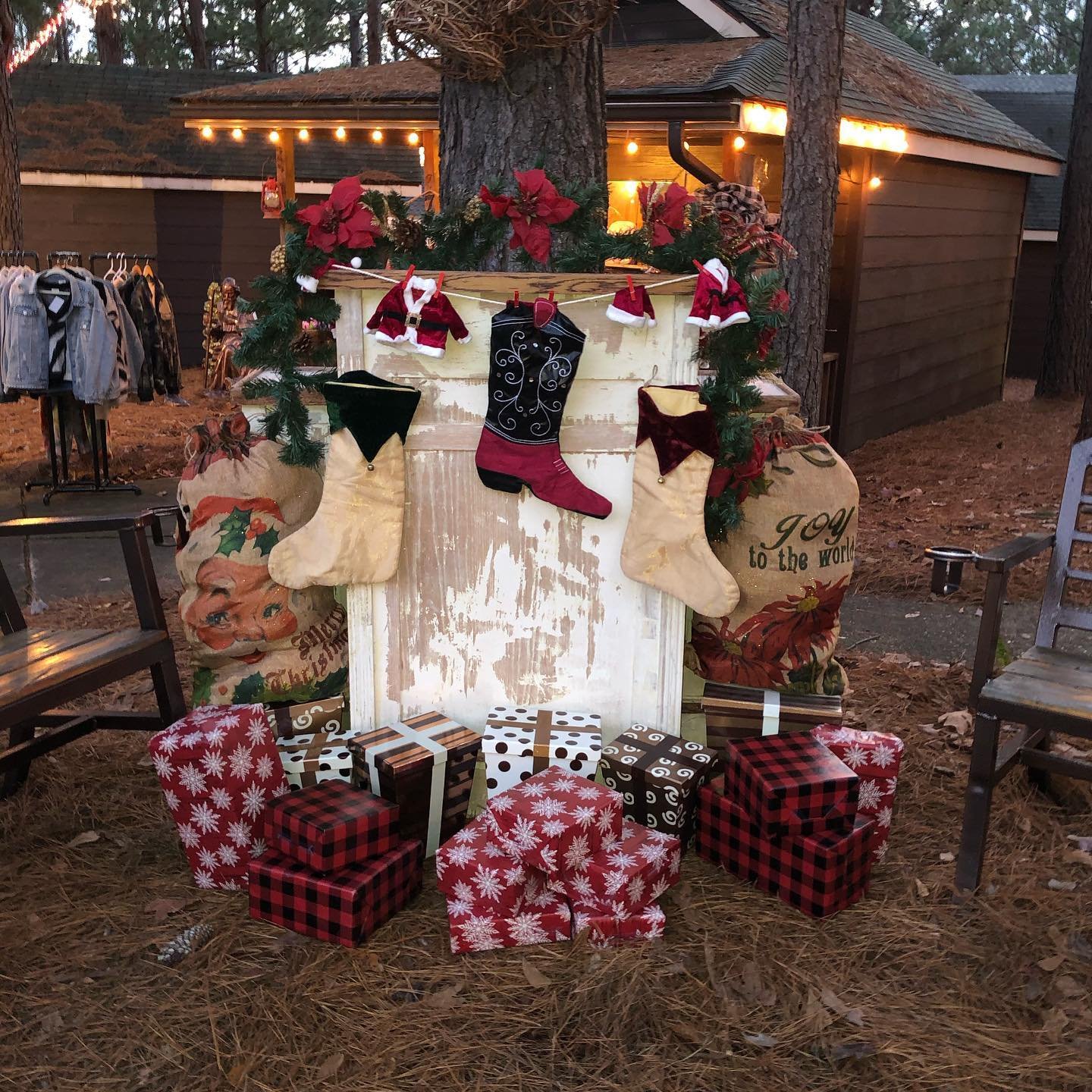 Christmas Party Venues Near Montgomery AL | Kick Back Ranch